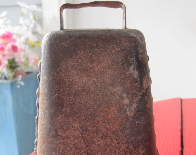 Antique Rare Old Rustic Cow Bell. Large Authentic Metal Cowbell W ...