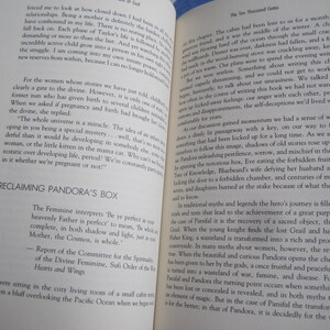 The Feminine Face of God. Unfolding of the Sacred in Women. Sherry Ruth ...