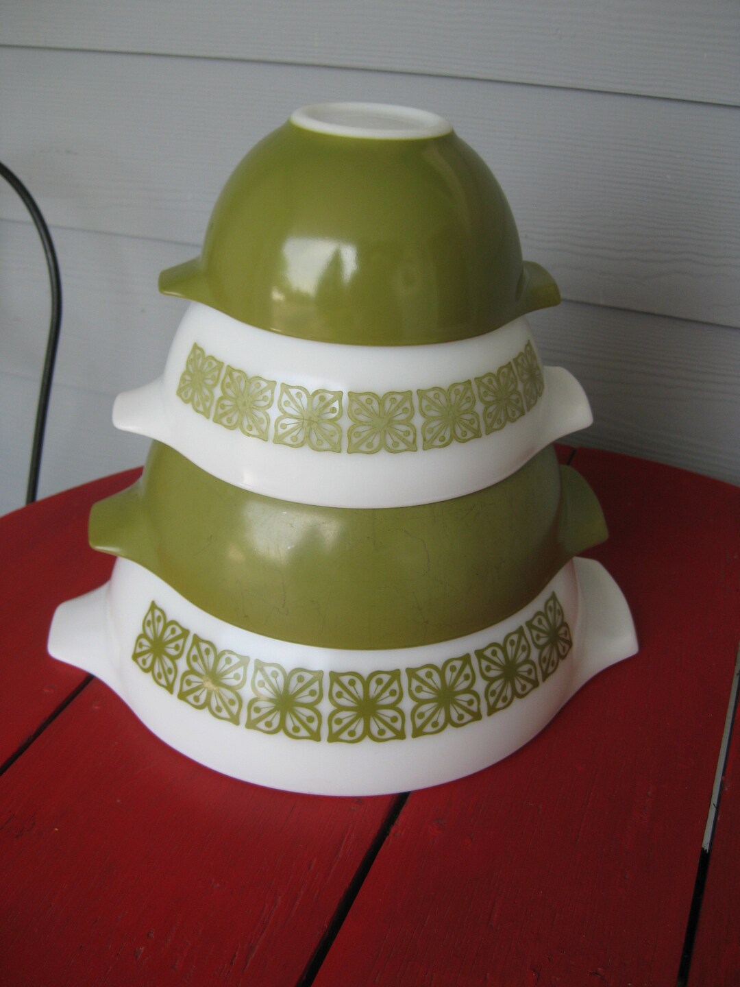 4 Vintage Pyrex Nesting Bowl Cinderella Avocado Green Verde. White Milk ...