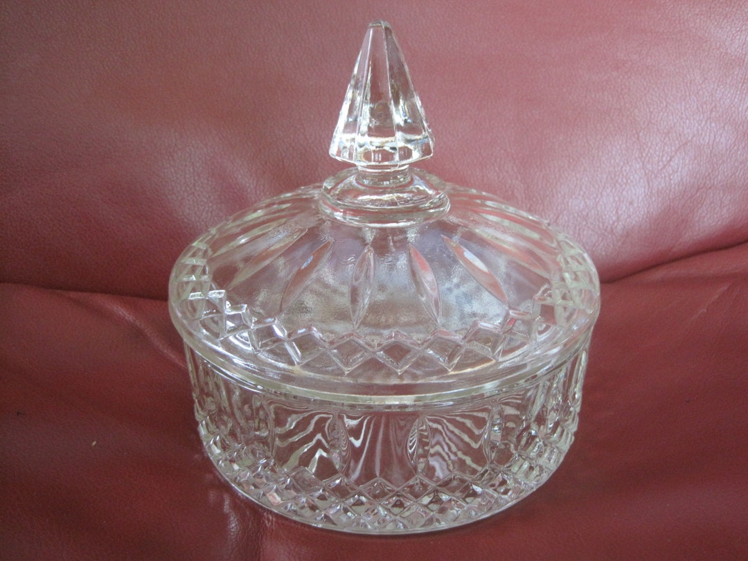 Vintage Diamond Cut Crystal Candy Dish With Lid: Starburst Base - Etsy
