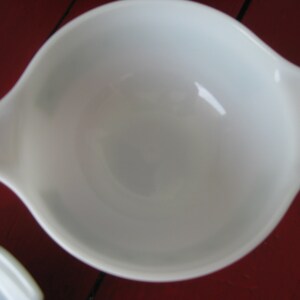 4 Vintage Pyrex Nesting Bowl Cinderella Avocado Green Verde. White Milk ...