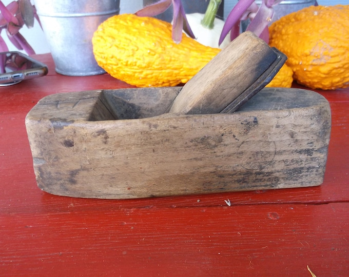 Antique Large Wood Plane, Carpenter Woodworking Hand Tool, 24 Carved ...