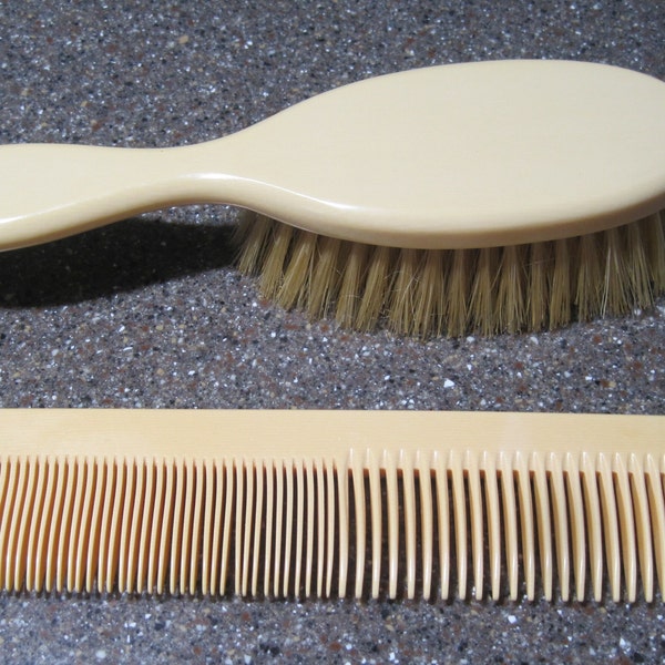Vintage Hairbrush - Etsy