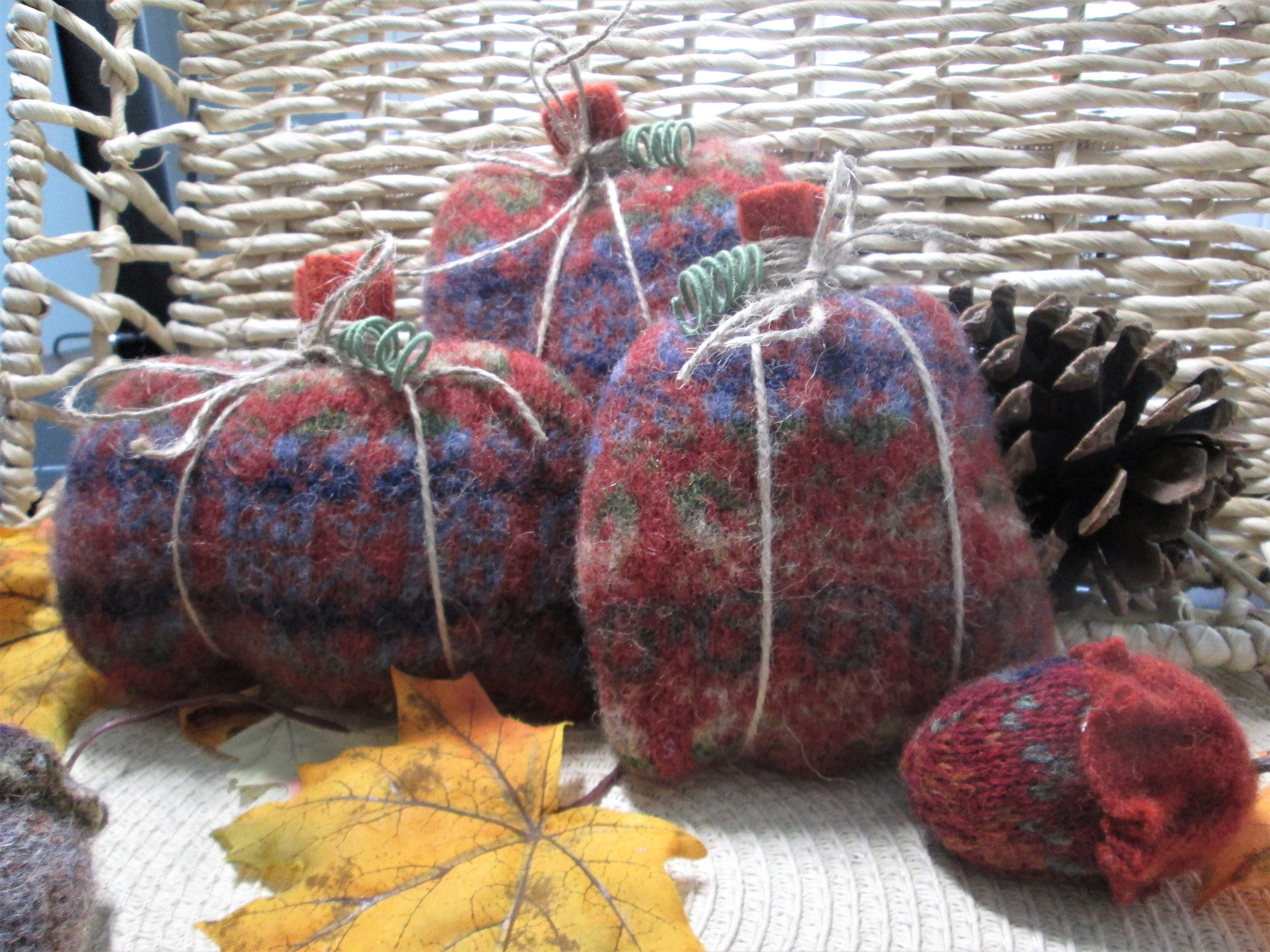 Primitive Stuffed Pumpkin Set Upcycled Wool Pumpkins Fall - Etsy Canada