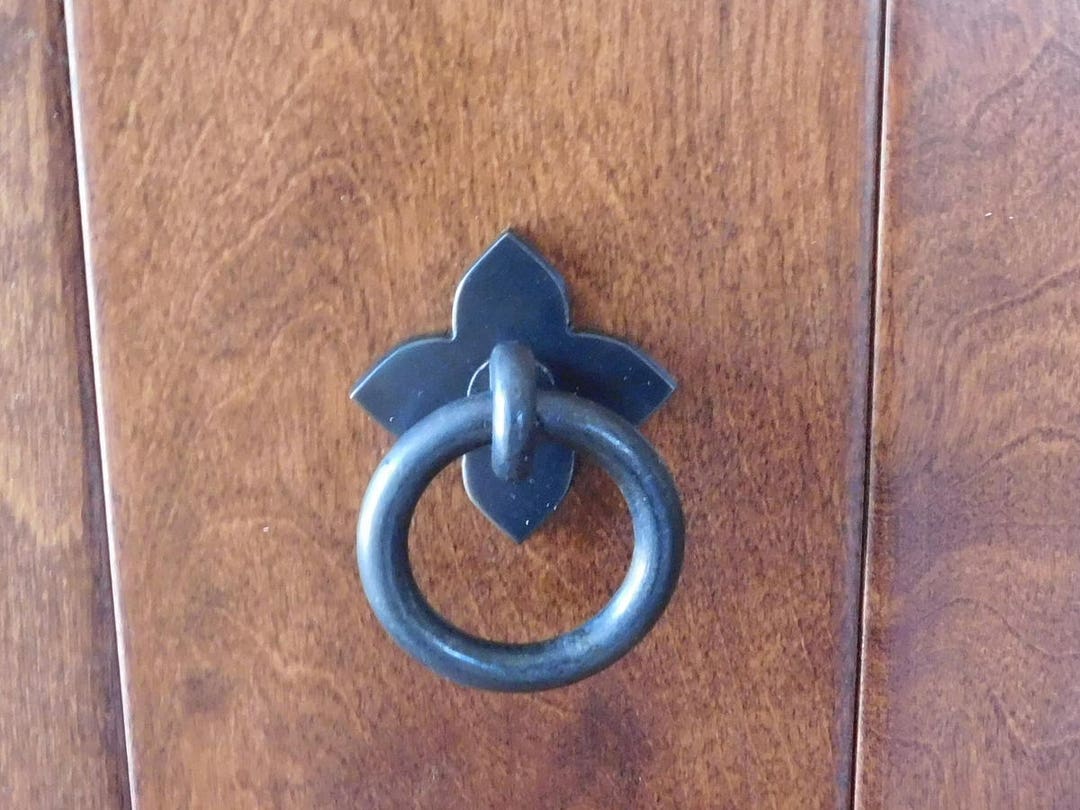 MP2004-07AB Ring Pull and Rose Antique Black Iron - Etsy