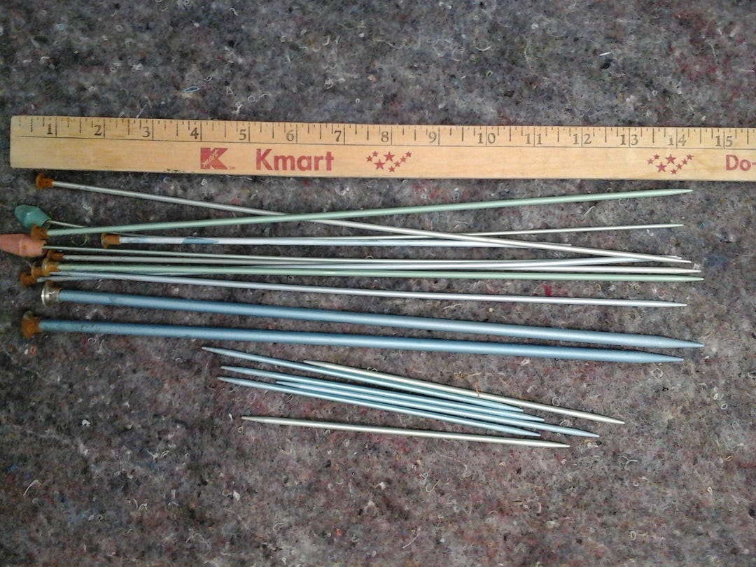 15 Knitting Needles Used Assorted Sizes - Etsy