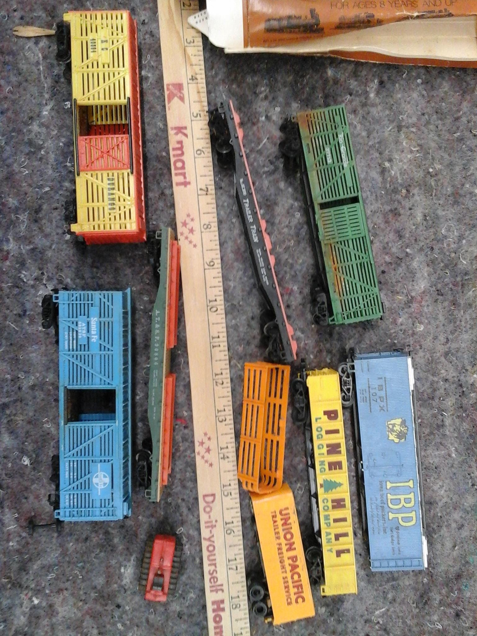 HO Scale Train Model Railroad Cars Flatbed Cattle Cars Lot of 7 Vintage ...