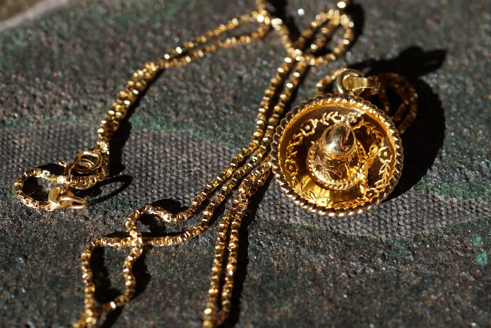 14K Gold Mexican Sombrero Pendant Necklace - 24" Chain - Etsy