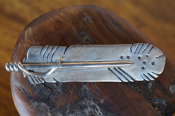 Navajo Leroy Begay Sterling Silver Feather Brooch - Gem