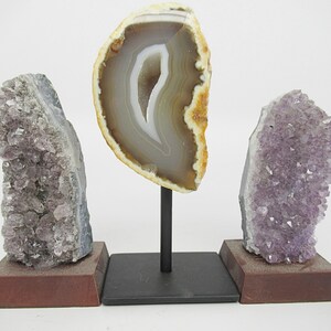 Polished Geode on Stand With Amethyst Rock Samples Rock Collecting ...
