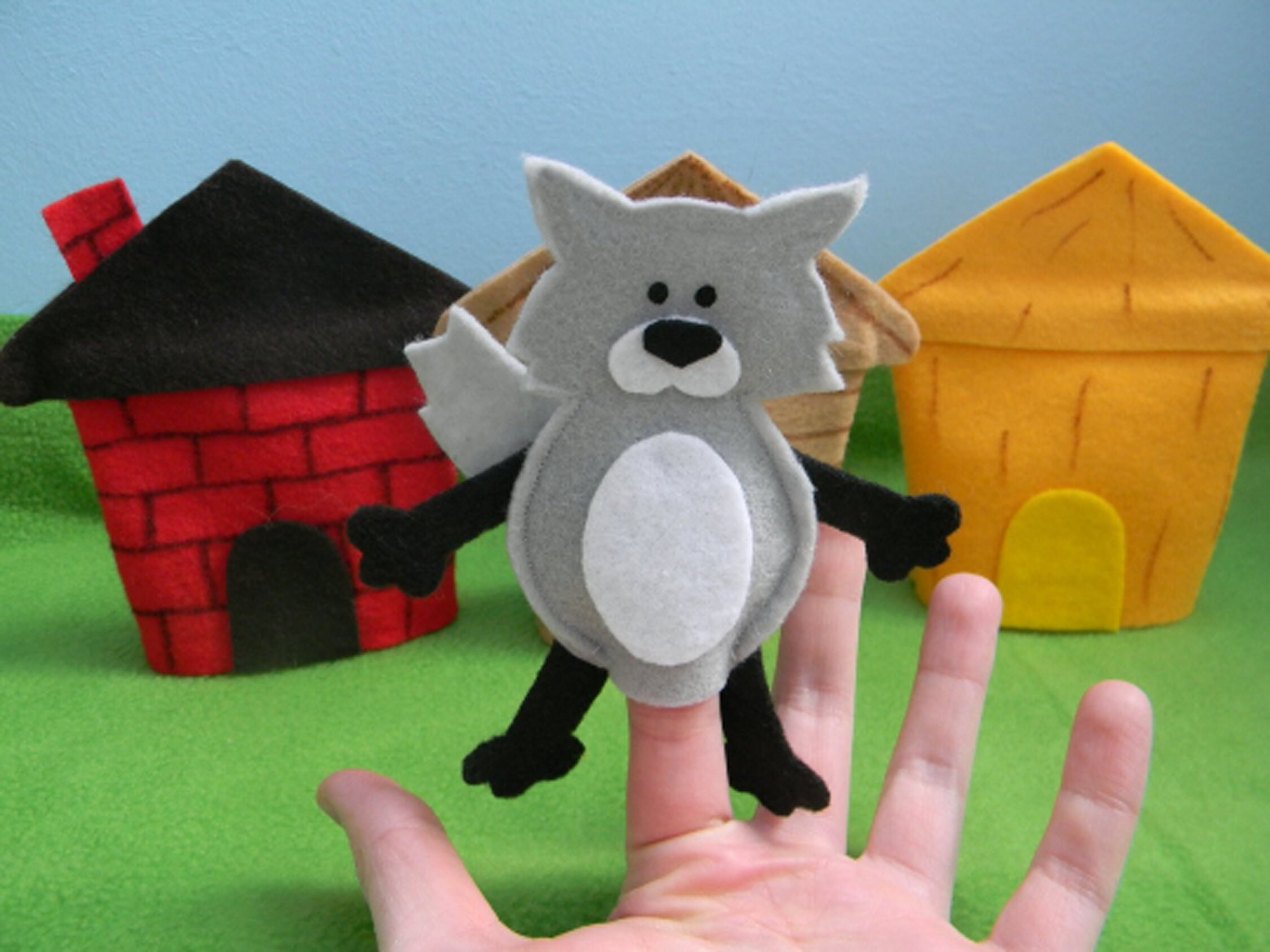 Three Little Pigs Finger Puppet Play Set - Etsy