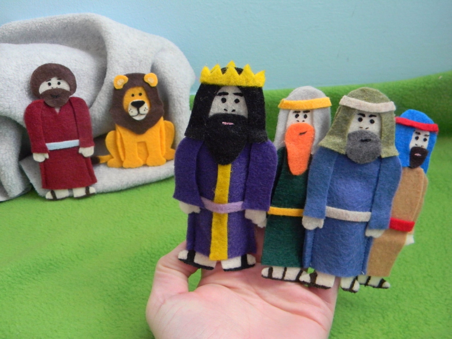 Daniel in the Lions' Den Finger Puppet Play Set - Etsy