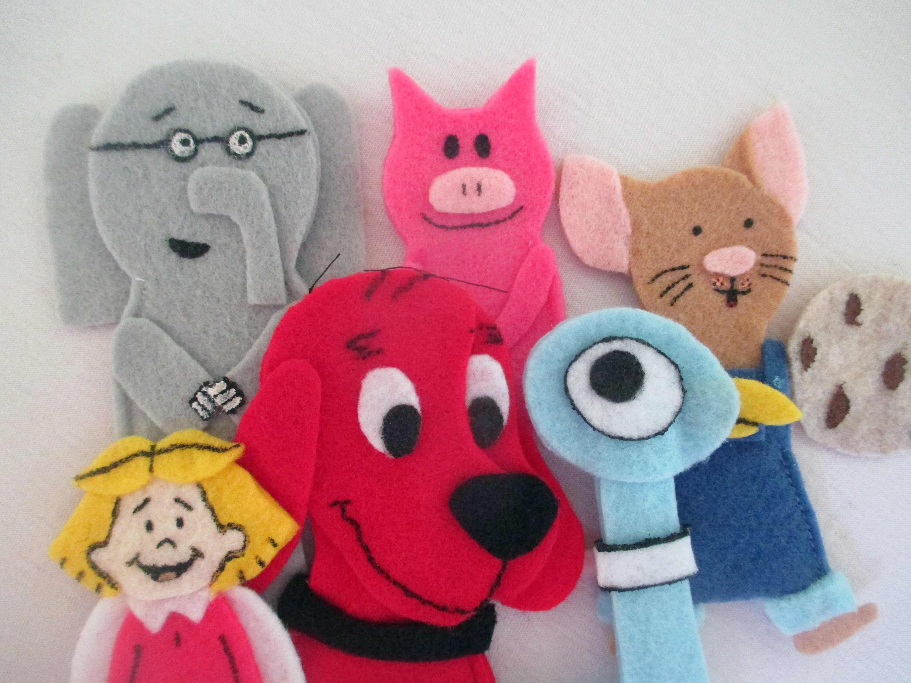 Children's Book Character Finger Puppets, Set of 6 - Etsy