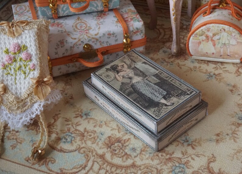 NEW** Two Vintage Corset Boxes. 1:12 Miniature Assambled Openable S ...