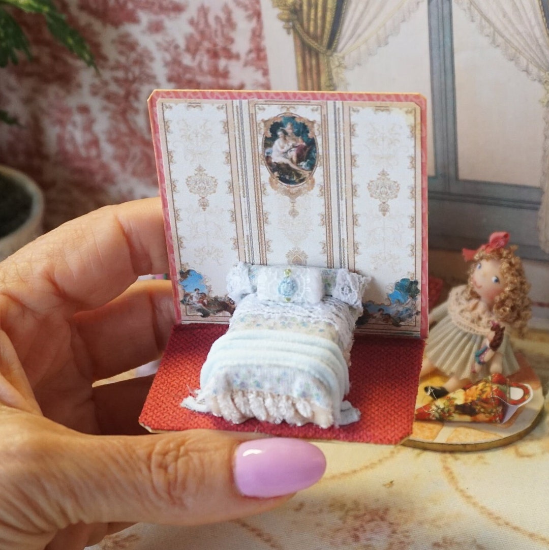 NEW**1/48 Dollhouse Romantic Canopy Bed . 1:12 Dollhouse Miniature ...