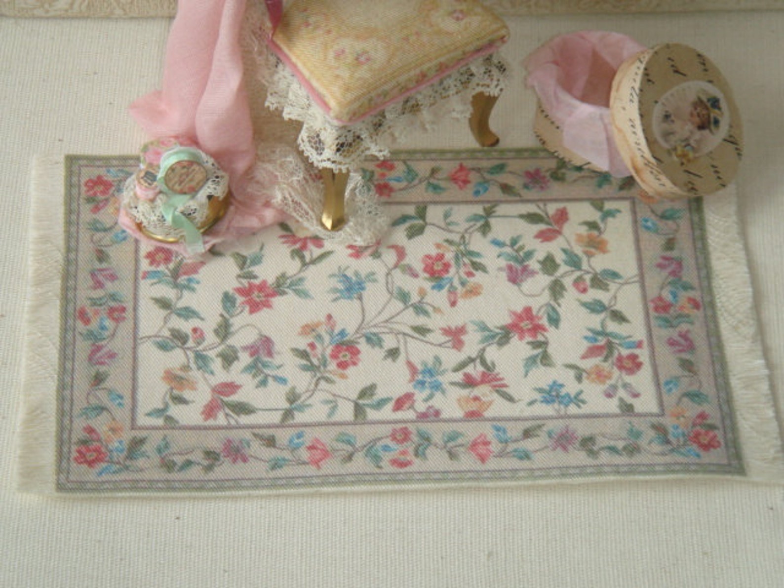 Dollhouse Flowers Rug. 1:12 Dollhouse Miniature Rugs With | Etsy