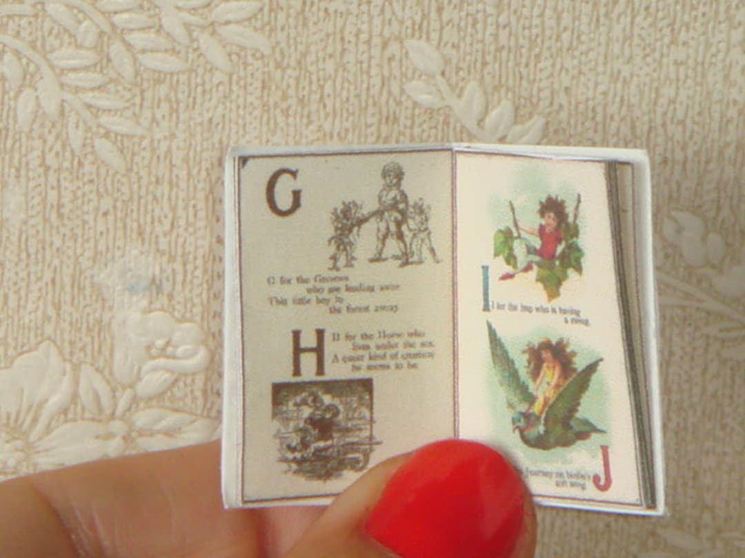 Dollhouse Children Book Nº 8. Open and Readable Books 1:12 Miniature ...