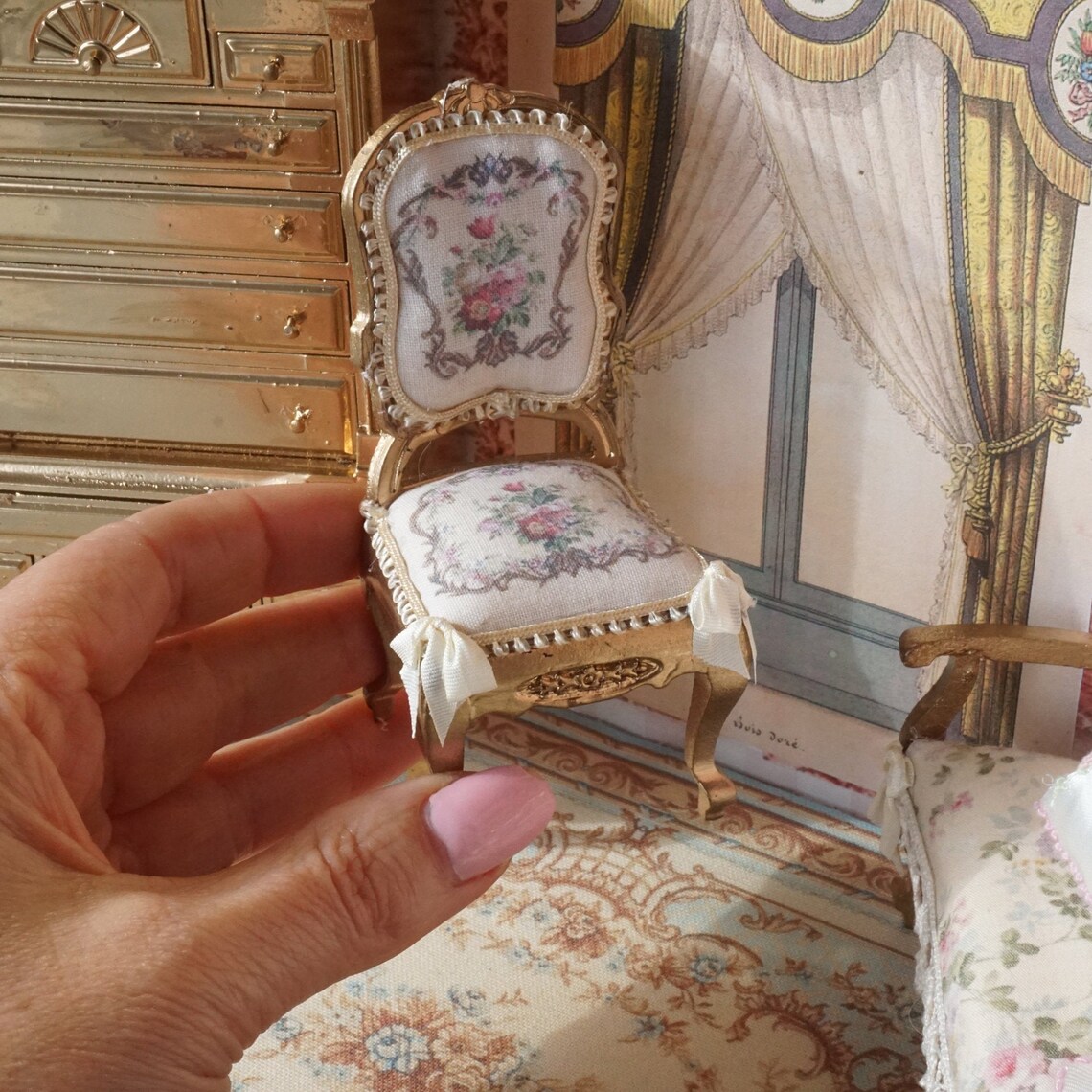New KIT Dollhouse Upholstered Chair. 1:12 Scale Fabric | Etsy