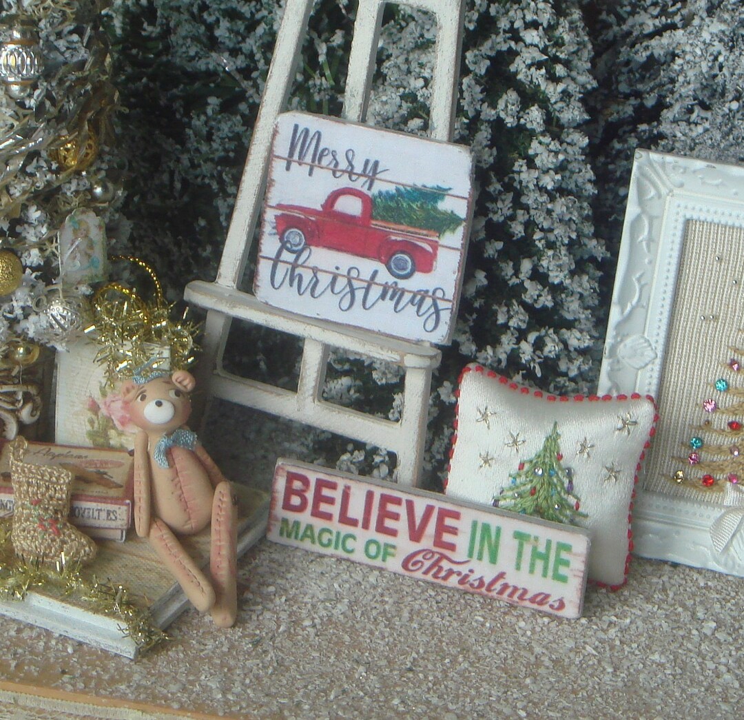 Dollhouse Vintage Christmas Sign. 1:12 Dollhouse Miniature Signs ...