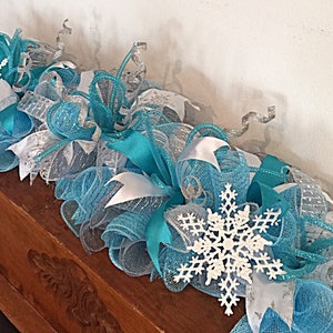 36" Frozen Snowflake Deco Mesh Arrangement/frozen Arrangement/snowflake ...
