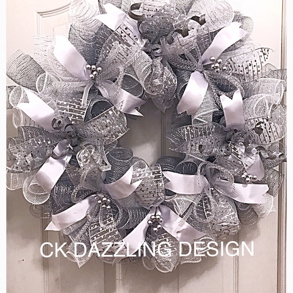 Silver Wreath - Etsy