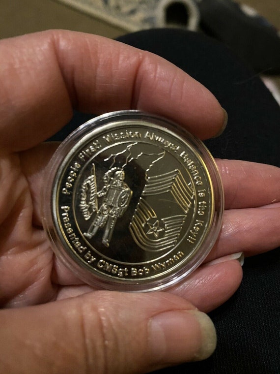 Commemorative Coin Cmsgt Bob Wyman Balance is the Key - Etsy