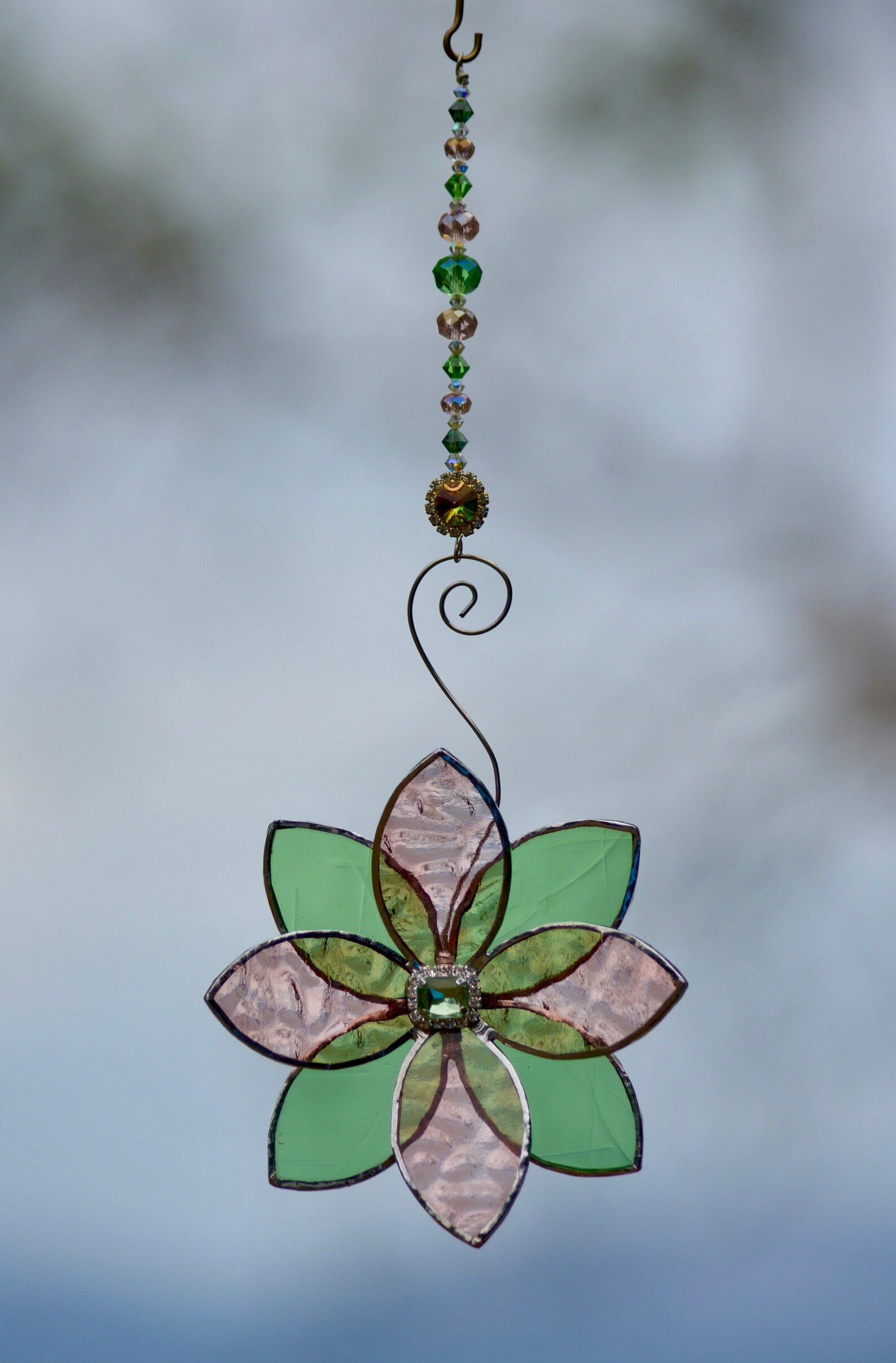 Stained Glass Flower Suncatcher for Window Hanging or Patio - Etsy