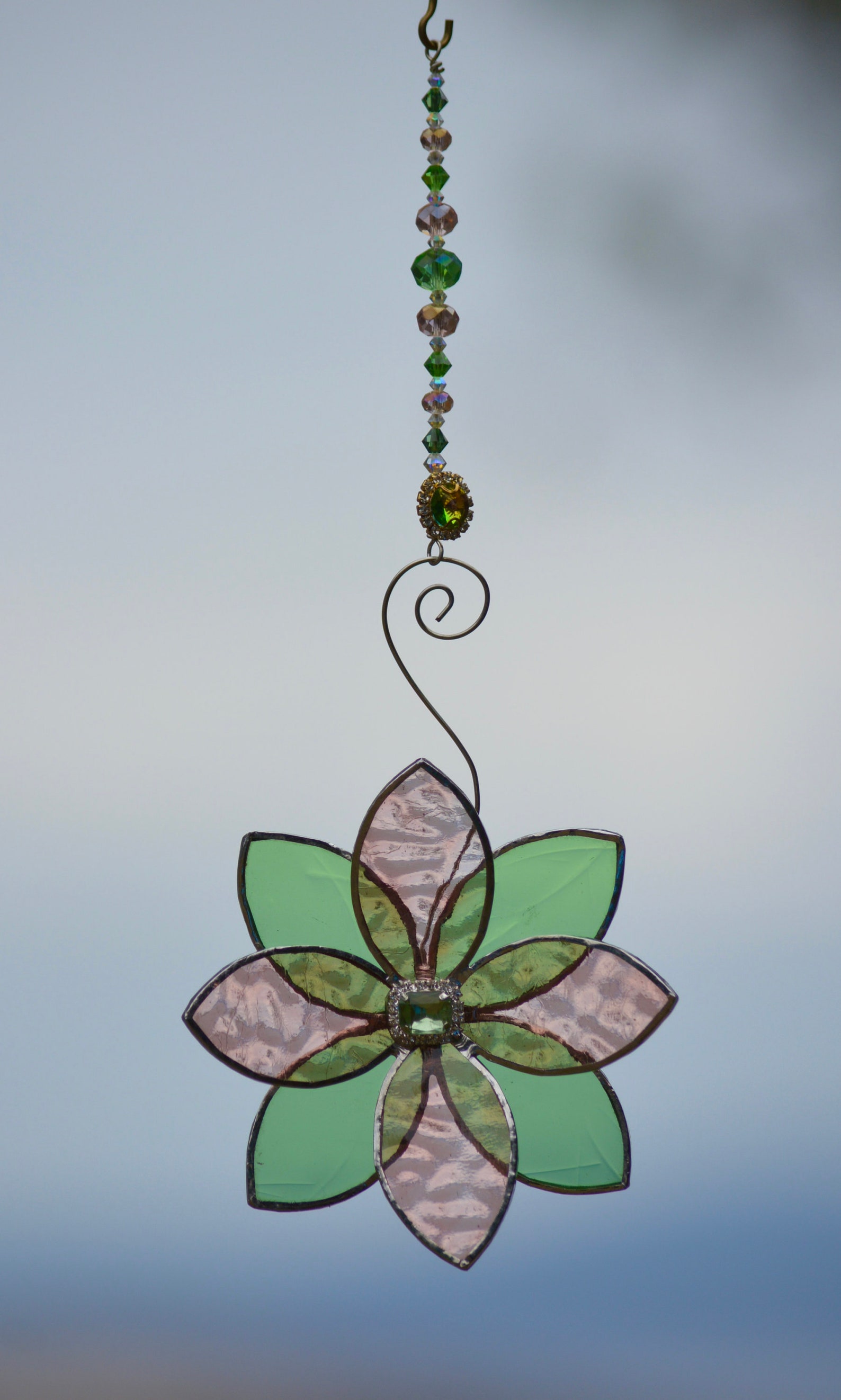 Stained Glass Flower Suncatcher for Window Hanging or Patio - Etsy