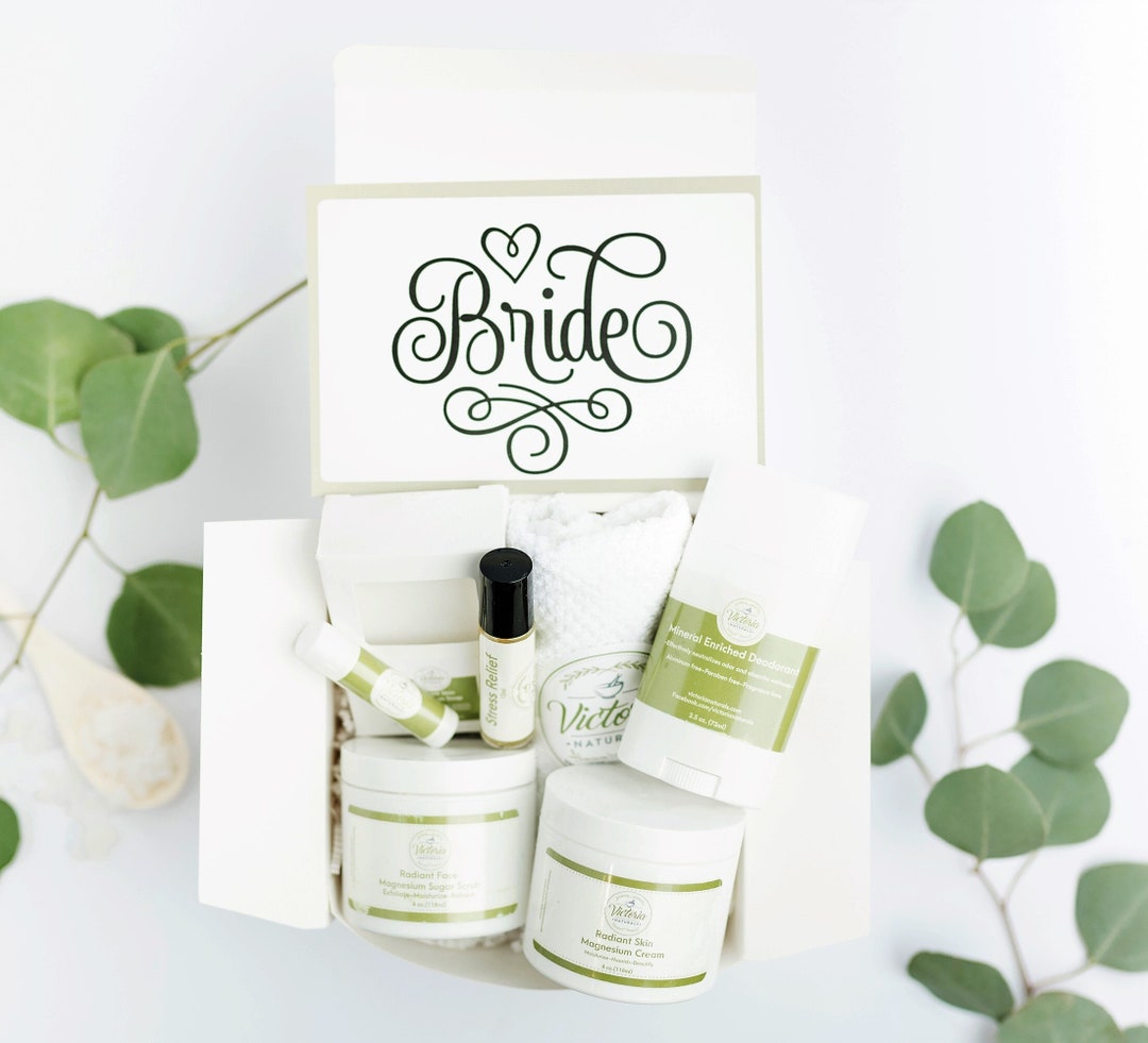 Spa Gift Set for Bride: Bath & Beauty Pampering Gift Basket - Etsy