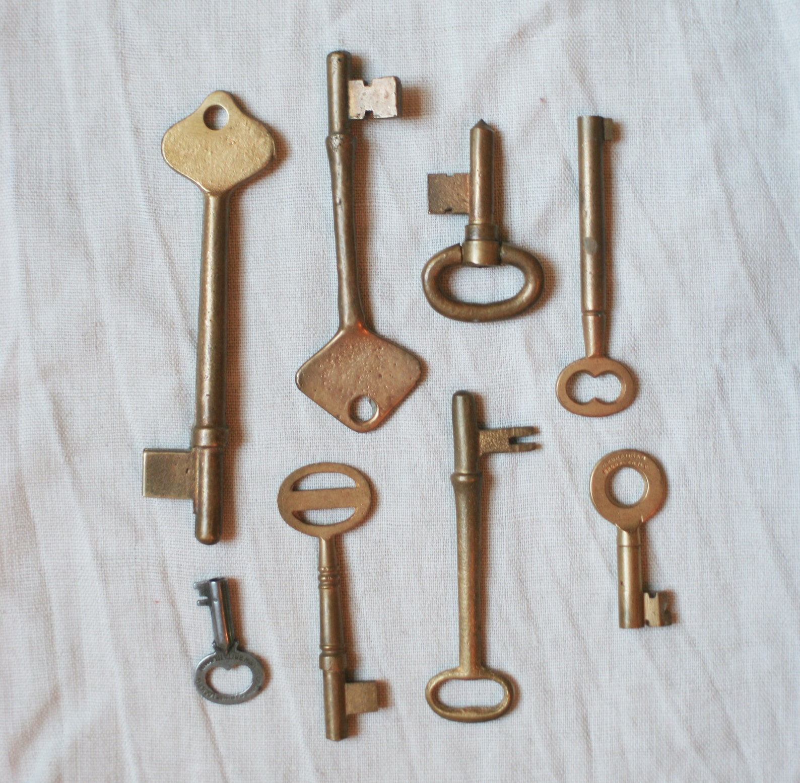 Antique Skeleton Keys, Lot of 8, Solid Brass, Metal, Original Old ...