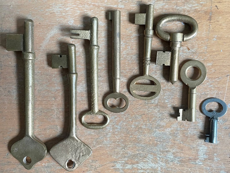 Antique Skeleton Keys, Lot of 8, Solid Brass, Metal, Original Old ...