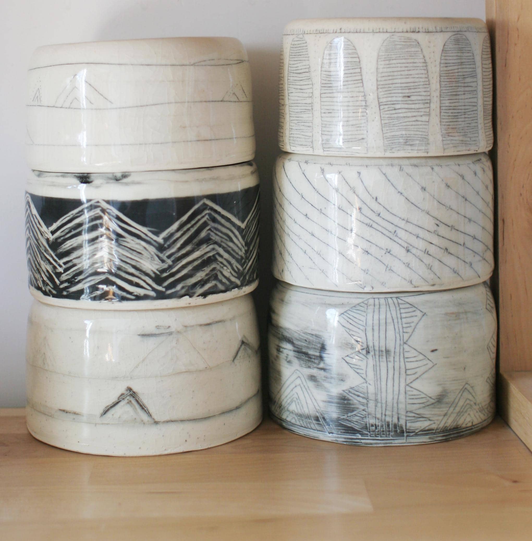 Handmade Ceramic Bowl: Mishima Pottery, Black & White Crackle Glaze - Etsy