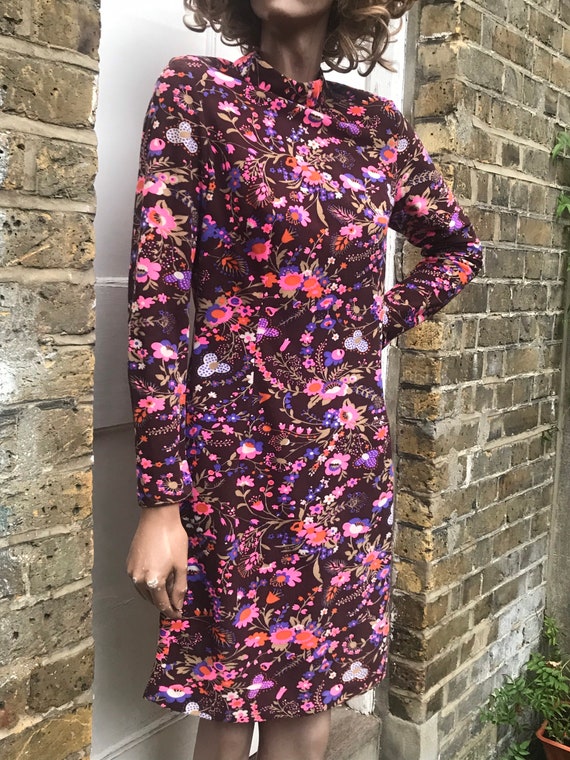 Sweet 60s mod dolly dress cute neon daisy print - Gem