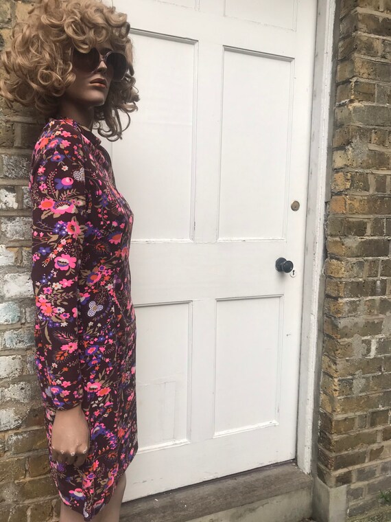 Sweet 60s mod dolly dress cute neon daisy print - Gem