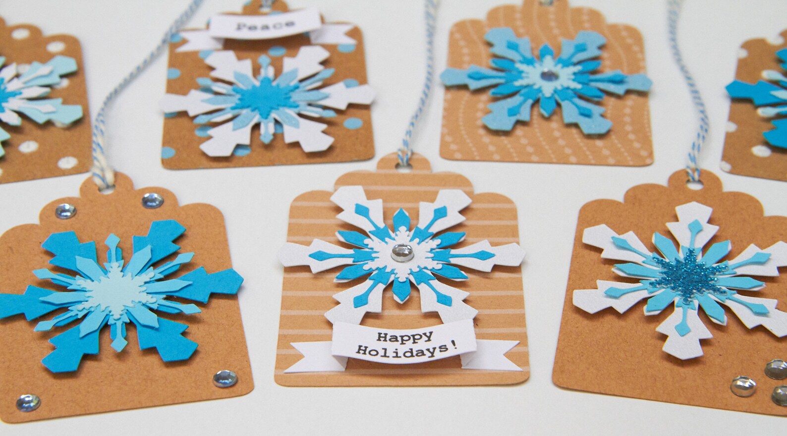Snowflake Holiday Gift Tags set of 12 - Etsy