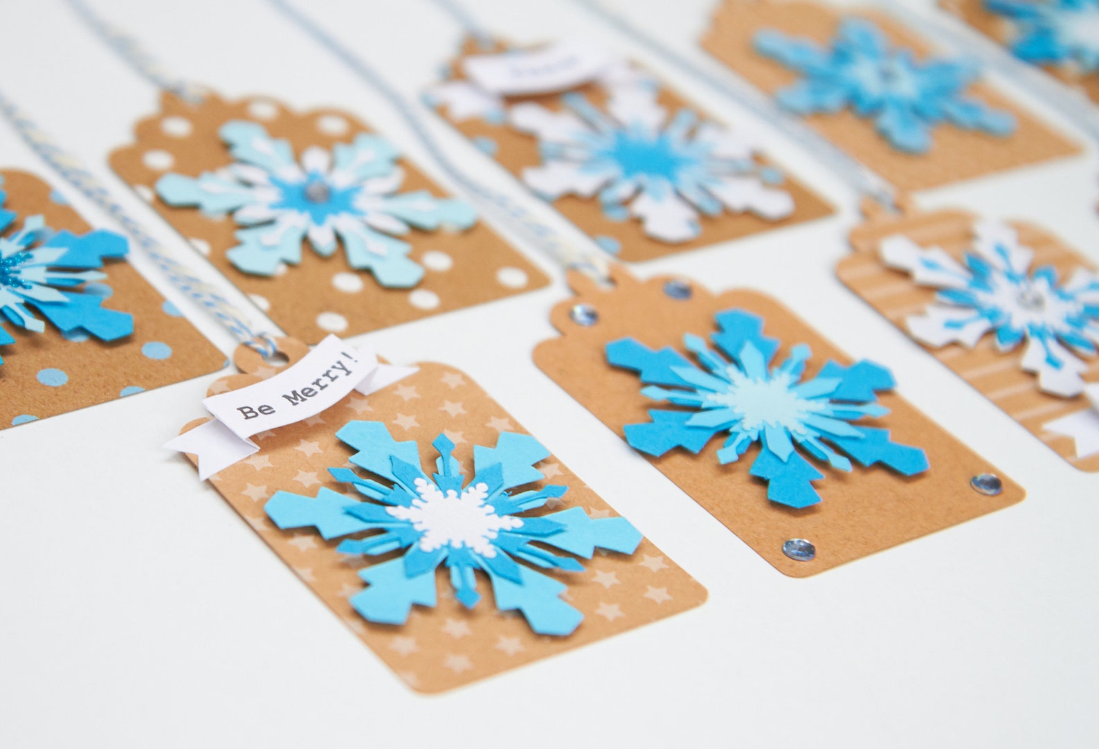 Snowflake Holiday Gift Tags set of 12 - Etsy
