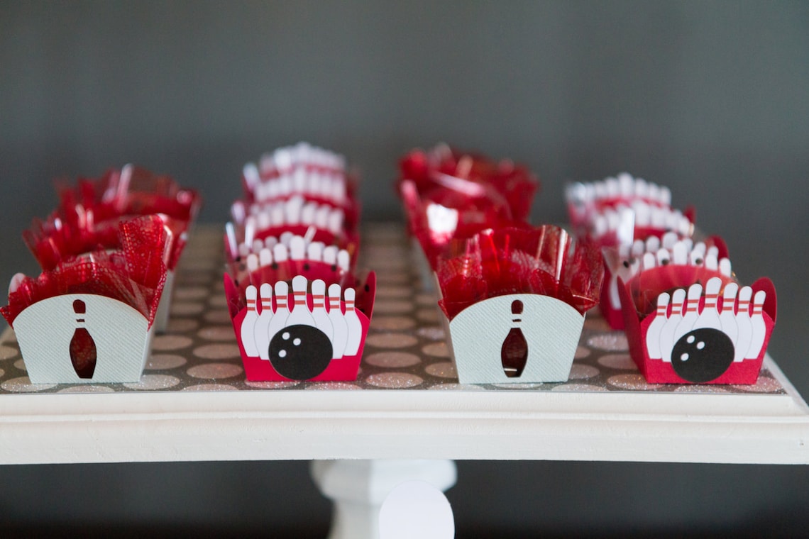 Bowling Candy Cups set of 20 - Etsy