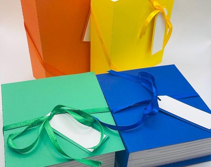Book Shaped Favor Boxes (set of 4) - Etsy