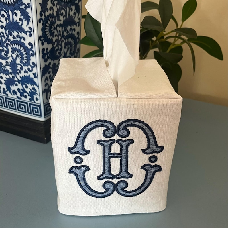 Coquette Tissue Cover - Etsy