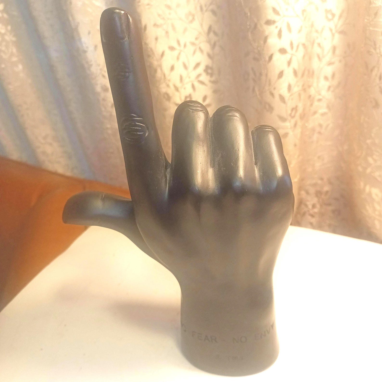 TMS Vitruvian Collection "no Fear No Envy" Hand Statue Art Sculpture ...