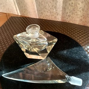Vintage Art Deco Style Decorative/vanity Crystal Glass Ship Sail Shape ...