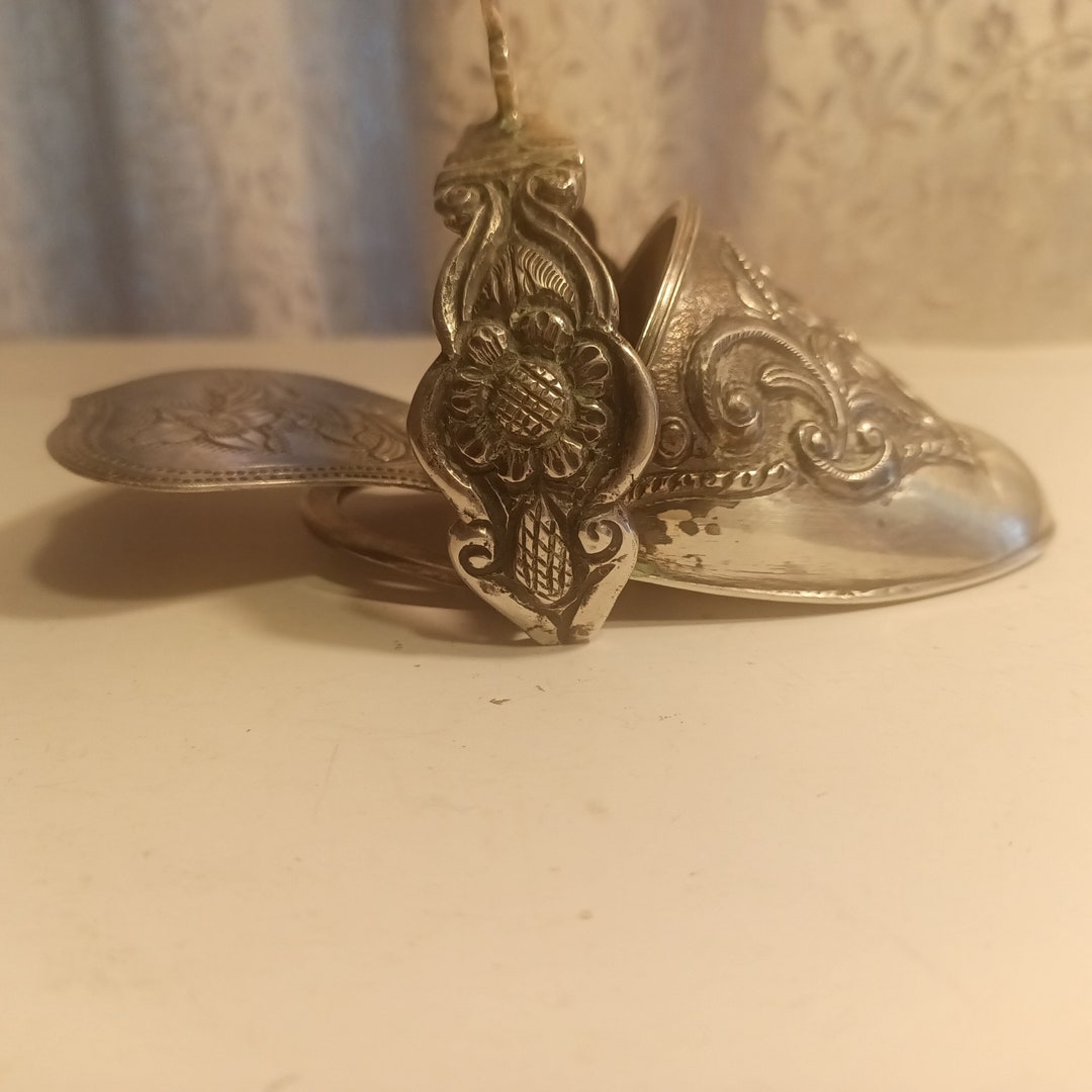 Antique 19th/20th Century Colonial Embossed Floral Sterling Silver 925 ...
