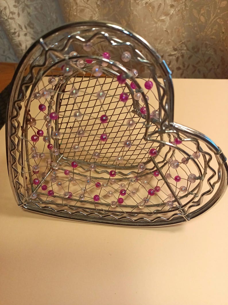 Silver Wired Faux Pink/white Pearls - Heart Shape BASKET - Etsy