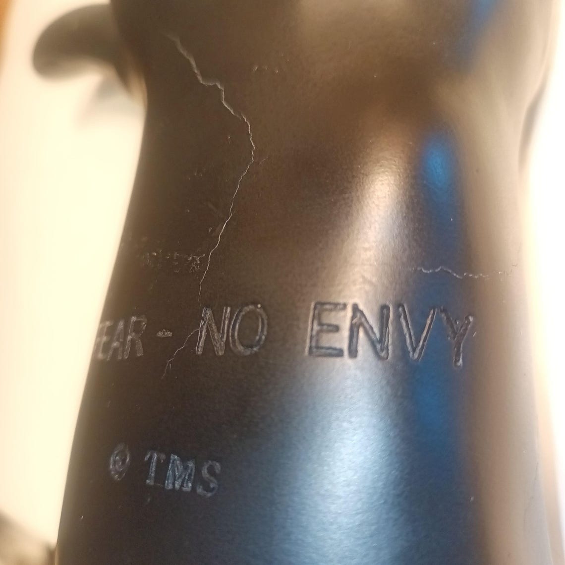 TMS Vitruvian Collection "no Fear No Envy" Hand Statue Art Sculpture ...