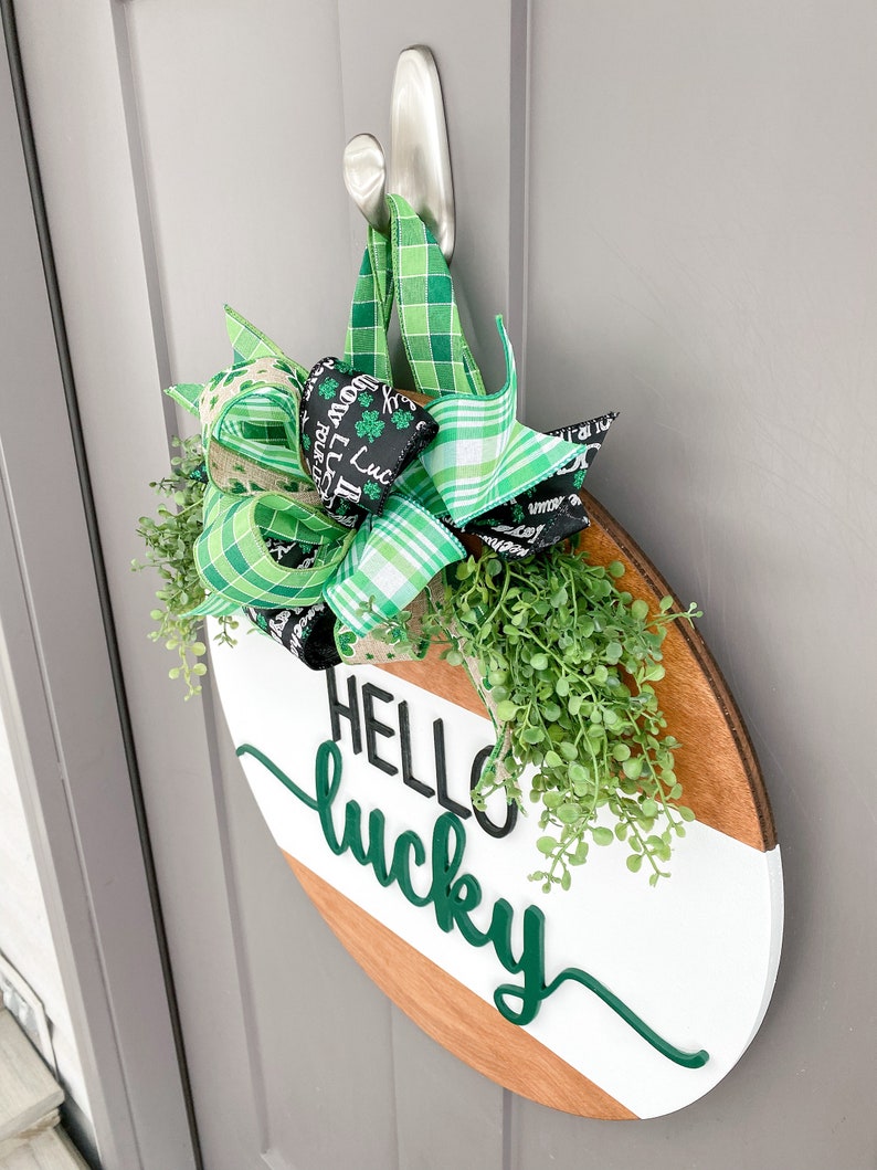 Hello Lucky St. Patricks Day Decoration Farmhouse Door - Etsy