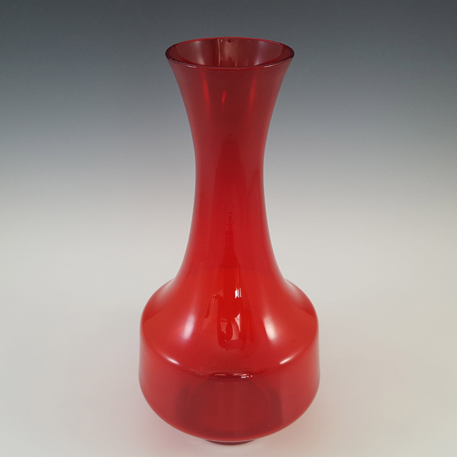 Japanese Vintage Red Glass 'bond Ware' Vase Labelled | Etsy