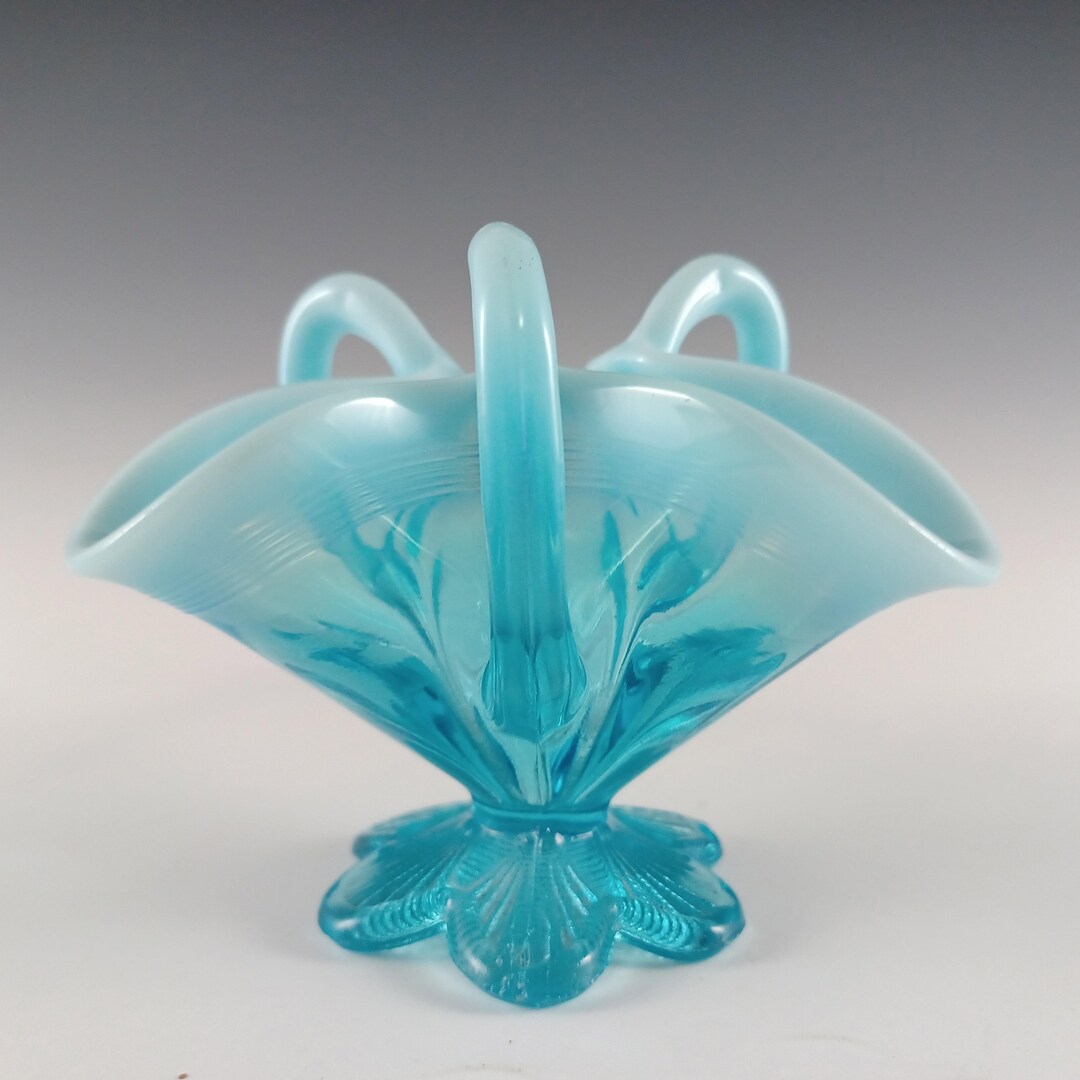 Davidson Victorian Blue Pearline Glass 'lady Caroline' Bowl - Etsy