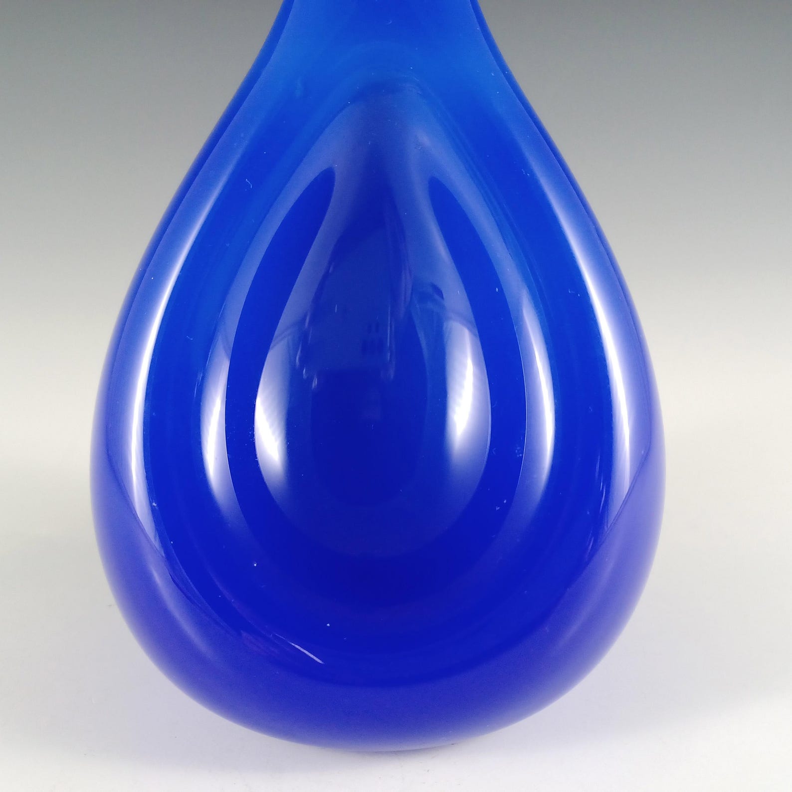 Elme Swedish Blue Cased Glass 'dimpled" Vase by Gunnar Ander - Etsy