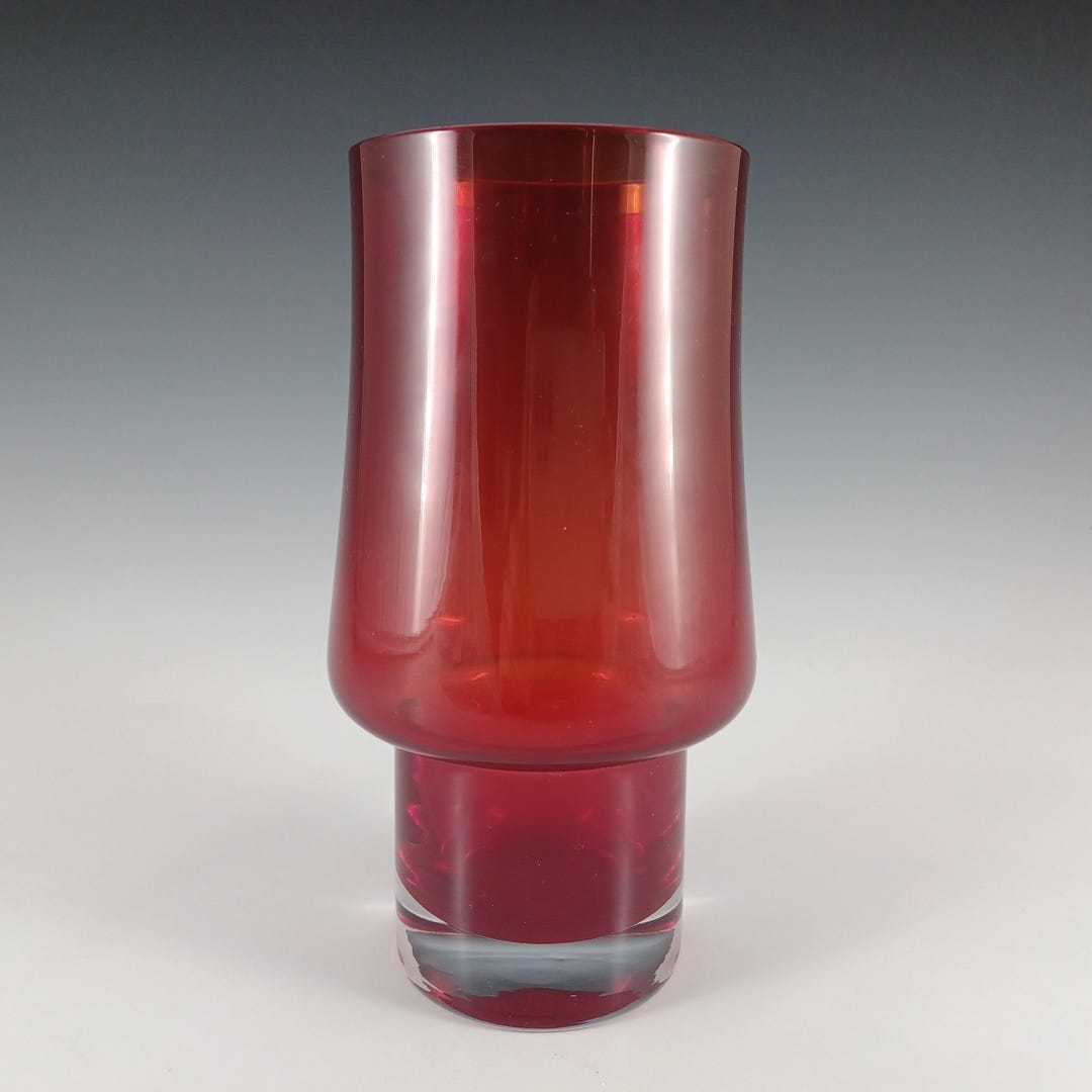 Riihimaki / Riihimaen Lasi Oy Finnish Red Glass Vase - Etsy