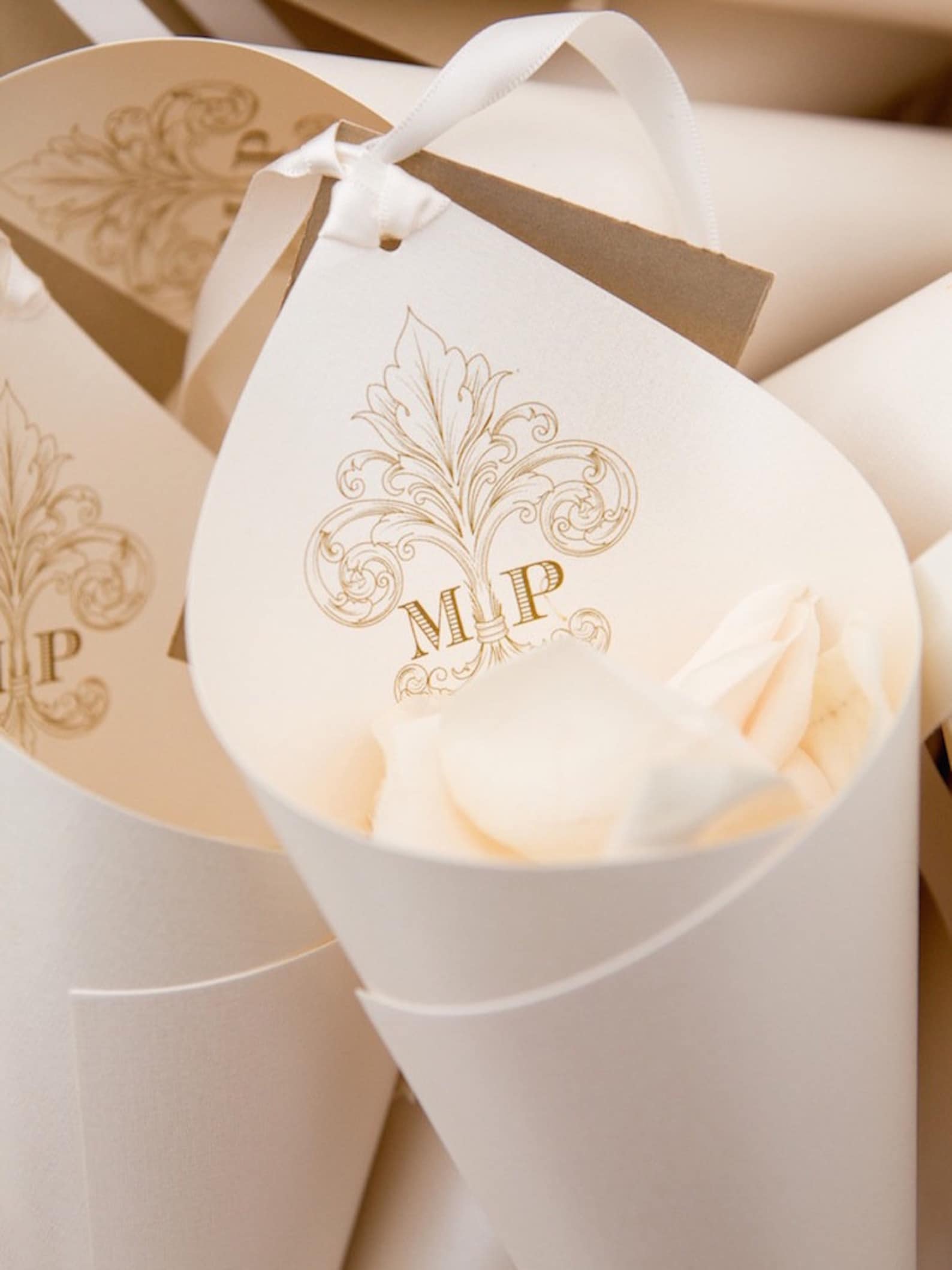 75 Personalized Paper Cones - Etsy